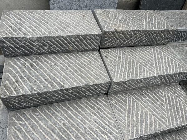 Outdoor stone stair treads chateau limestone steps – Chateau limestone ...